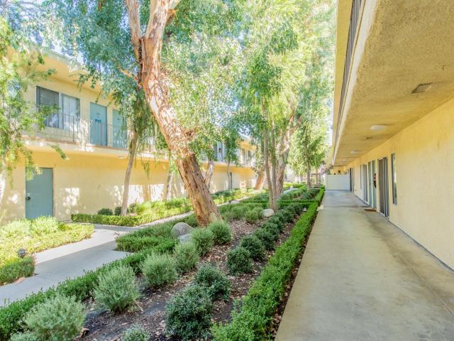 1 BR, 1 BA Apartment 16867 Kingsbury Street Unit 202, Granada Hills, CA 91344