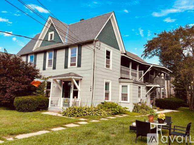 1 BR, 1 BA Apartment 168 Ottawa St, Unit 5, Lake George, NY 12845