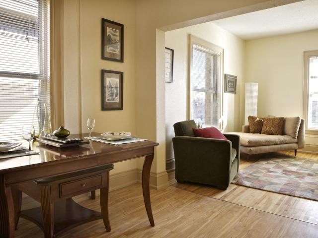 1 BR, 1 BA Apartment 16 East 15th Street Unit 19, Minneapolis, MN 55403