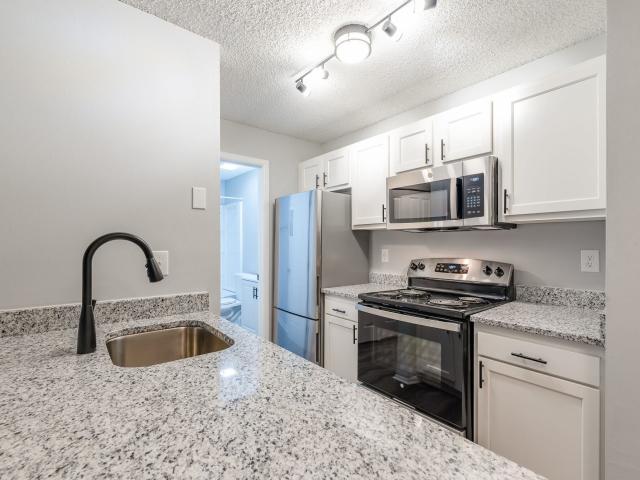 1 BR, 1 BA Apartment 1700 Bond Avenue Unit 1635, Columbus, OH 43229