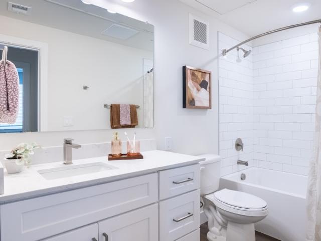 1 BR, 1 BA Apartment 1700 North Harbor Shore Boulevard Unit A 1030, Avondale, AZ 85392