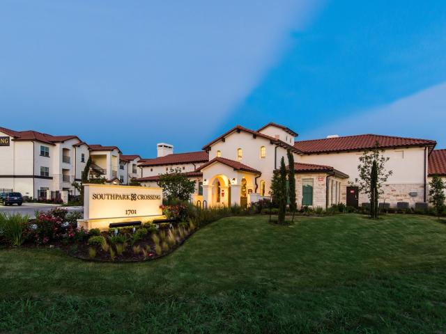1 BR, 1 BA Apartment 1701 Oak Hill Ln Unit 0423, Austin, TX 78744