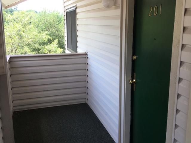 1 BR, 1 BA Apartment 1705 Heatheridge Rd, Unit F201, Fort Collins, CO 80526