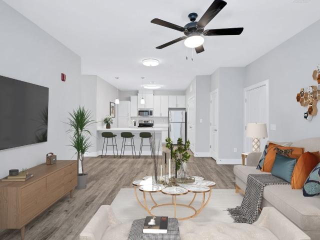 1 BR, 1 BA Apartment 170 Henley Way Unit 158 306, Falling Waters, WV 25419