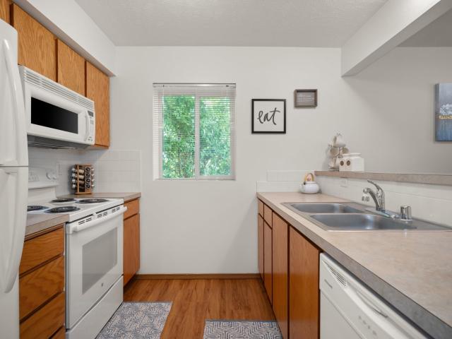 1 BR, 1 BA Apartment 1718 Lincoln Road Unit N2093, Spokane, WA 99217
