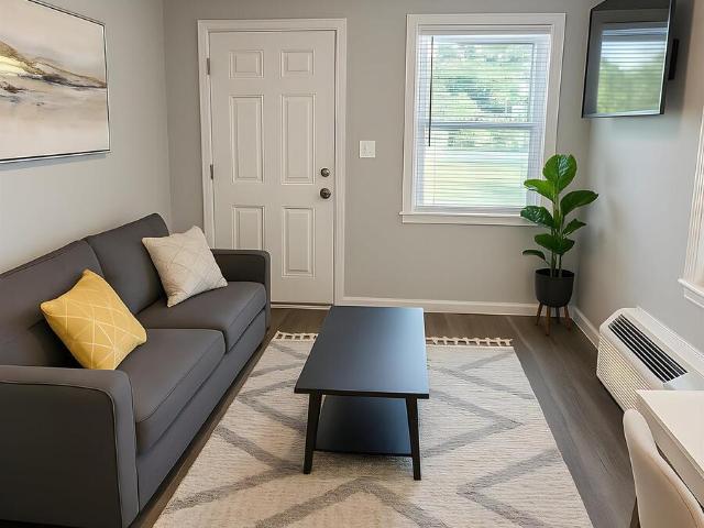 1 BR, 1 BA Apartment 1719 Blair St, Richmond, VA 23220
