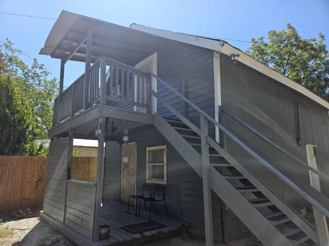 1 BR, 1 BA Apartment 1719 W Craig Pl, San Antonio, TX 78209