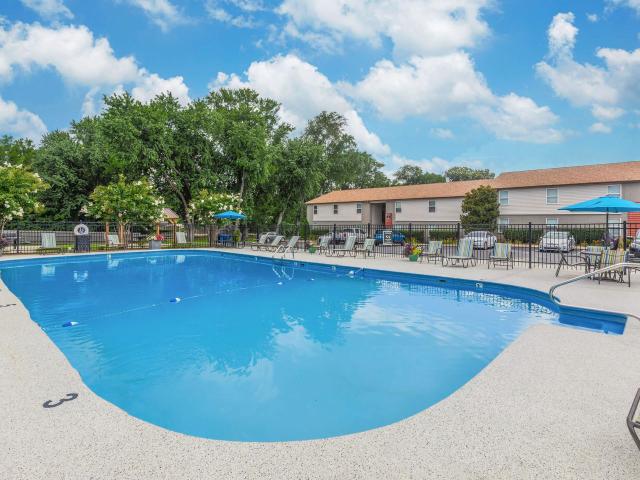 1 BR, 1 BA Apartment 171 Wallace Boulevard Unit E01, Clarksville, TN 37042