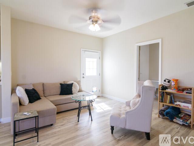 1 BR, 1 BA Apartment 171 Fennel Court, Unit Cottage, Morgan Hill, CA 95037