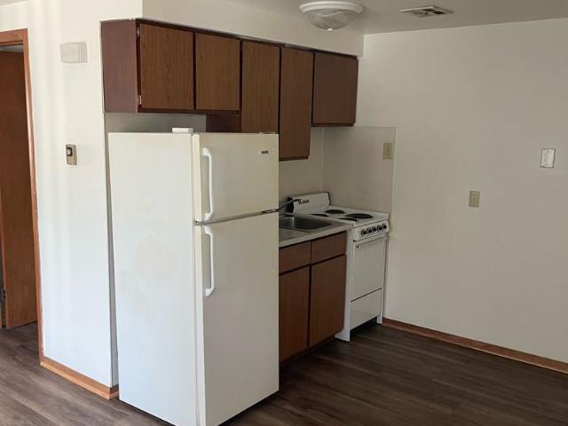 1 BR, 1 BA Apartment 1722 Onsgard Road, Madison, WI 53704