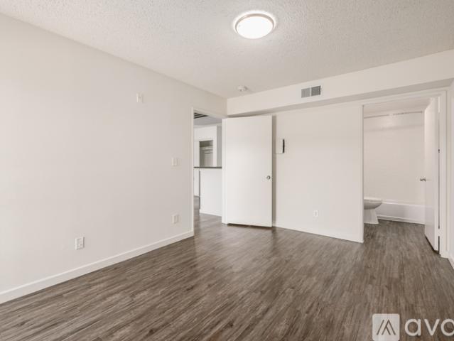 1 BR, 1 BA Apartment 1723 Grismer Ave, Unit 209, Burbank, CA 91504