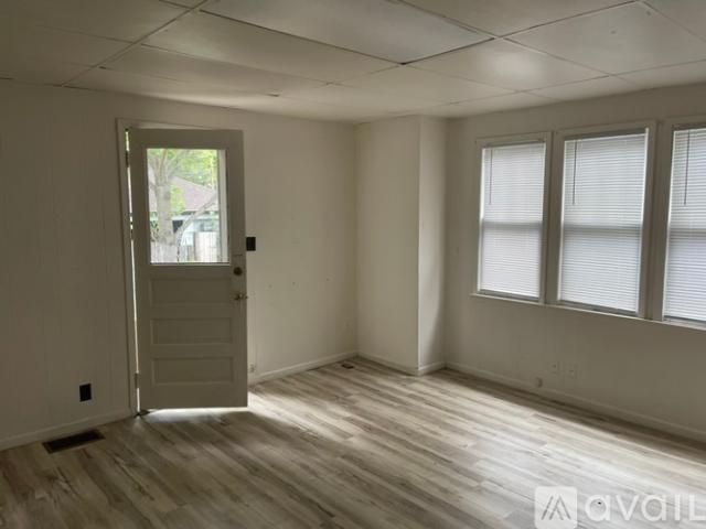 1 BR, 1 BA Apartment 1723 N 11 Th St, Unit 2, Terre Haute, IN 47804