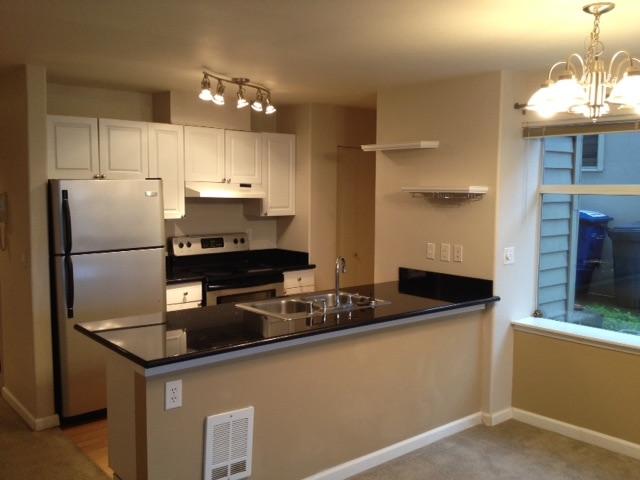1 BR, 1 BA Apartment 1726 Belmont Avenue Unit 202, Seattle, WA 98122