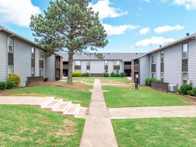 1 BR, 1 BA Apartment 1730 E 2nd St Unit 108, Edmond, OK 73034