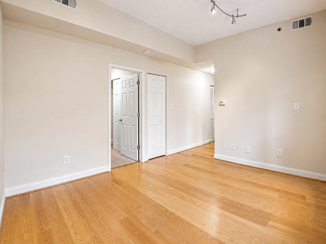 1 BR, 1 BA Apartment 1743 P St NW Unit 103, Washington, DC 20036