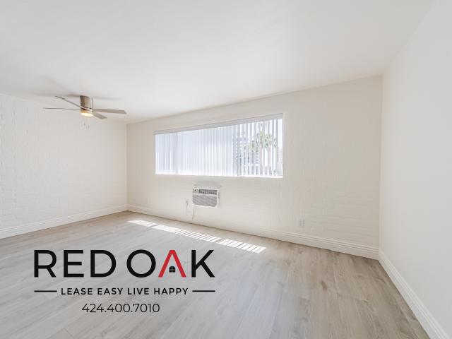 1 BR, 1 BA Apartment 1757 North Orange Drive, Los Angeles, CA 90028