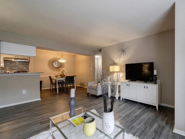 1 BR, 1 BA Apartment 1760 Northside Dr NW Unit 137, Atlanta, GA 30318