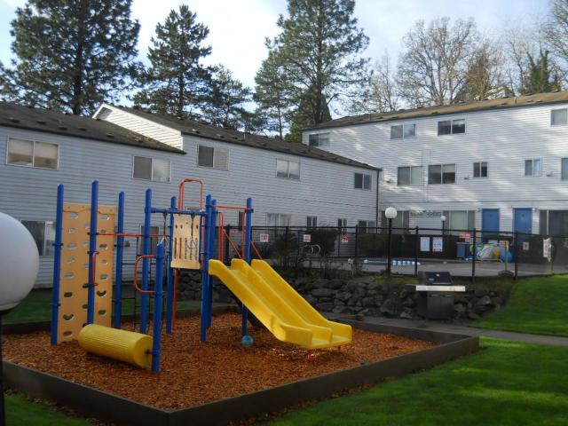 1 BR, 1 BA Apartment 1777 Maple Street Unit 35, West Linn, OR 97068