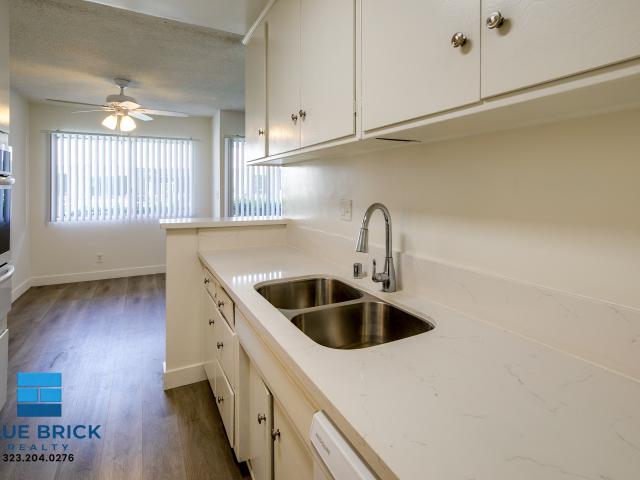 1 BR, 1 BA Apartment 17834 Burbank Blvd, Encino, CA 91316