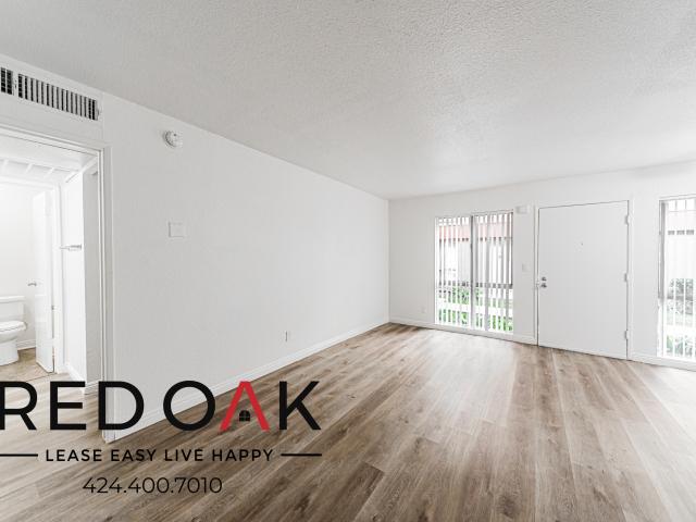 1 BR, 1 BA Apartment 17830 Sherman Way, Reseda, CA 91335