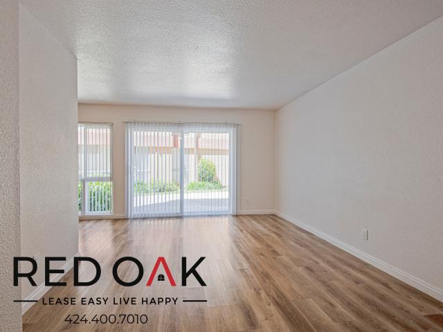 1 BR, 1 BA Apartment 17830 Sherman Way, Reseda, CA 91335