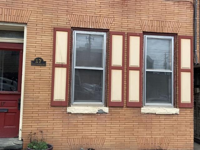 1 BR, 1 BA Apartment 17 E Louther St., Carlisle, PA 17013