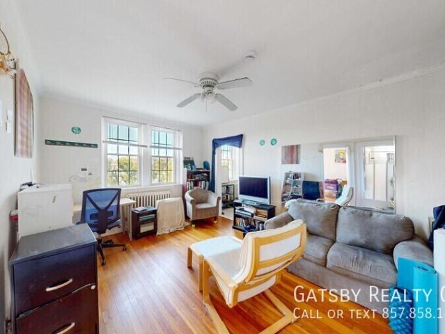 1 BR, 1 BA Apartment 17 Governors Ave Medford, MA 02155