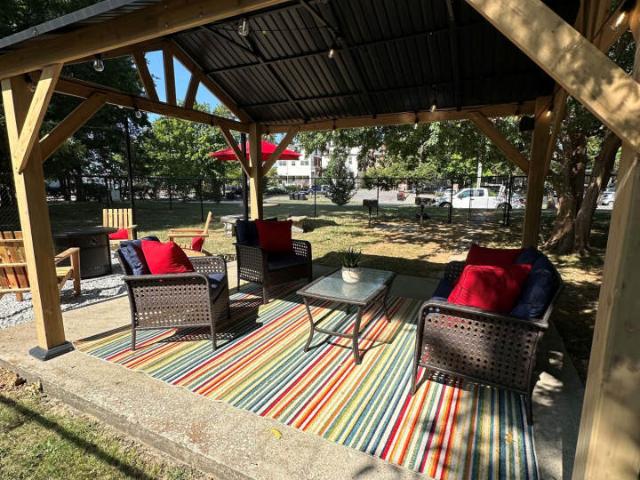1 BR, 1 BA Apartment 1800 S 2nd St Unit B 24, Louisville, KY 40208