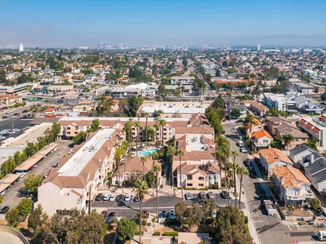 1 BR, 1 BA Apartment 1801 Aviation Way Unit 1 248, Redondo Beach, CA 90278