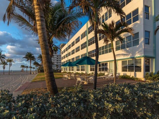 1 BR, 1 BA Apartment 1801 South Surf Road, Hollywood, FL 33019