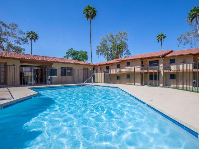 1 BR, 1 BA Apartment 1802 W Cholla St Unit 202, Phoenix, AZ 85029