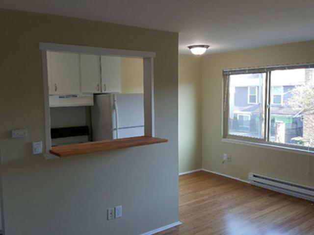 1 BR, 1 BA Apartment 1808 East Thomas Street Unit 07, Seattle, WA 98112
