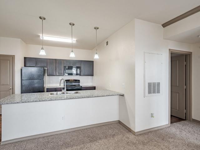 1 BR, 1 BA Apartment 1808 Tradewinds Blvd, Unit K 208, Midland, TX 79706