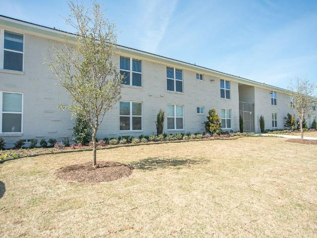 1 BR, 1 BA Apartment 1809 1811 Bennett Avenue Unit 112, Dallas, TX 75206