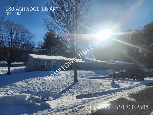 1 BR, 1 BA Apartment 180 Ashwood Dr Apt Tazewell, VA 24651