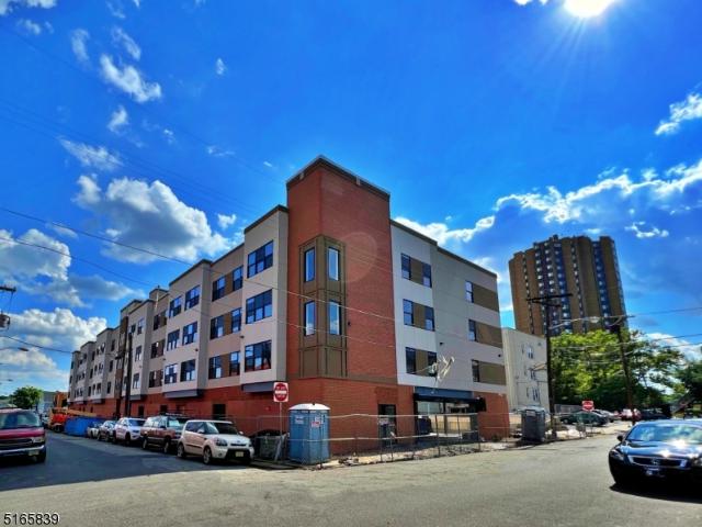 1 BR, 1 BA Apartment 180 Cedar Paterson Nj, Paterson, NJ 07501