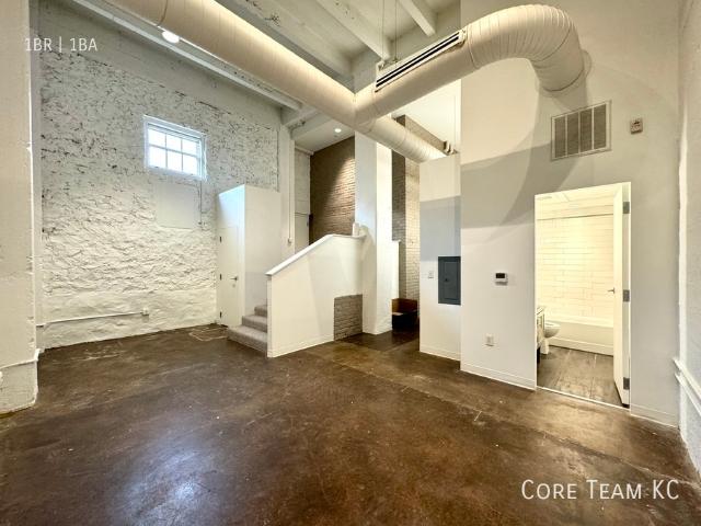 1 BR, 1 BA Apartment 1810 Madison Ave, Kansas City, MO 64108