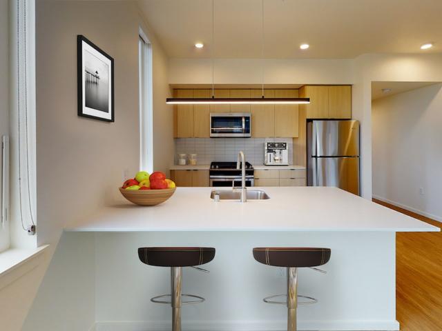 1 BR, 1 BA Apartment 1812 Broadway Unit 315, Seattle, WA 98122