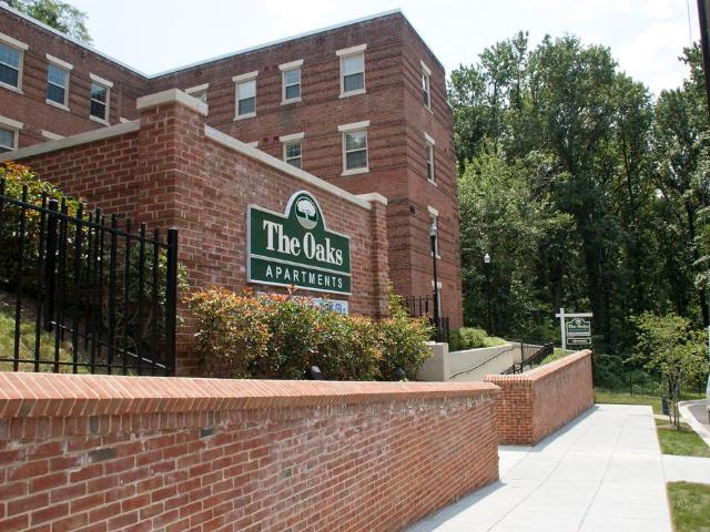 1 BR, 1 BA Apartment 1814 29th Street Southeast Unit 1816_302, Washington, DC 20020