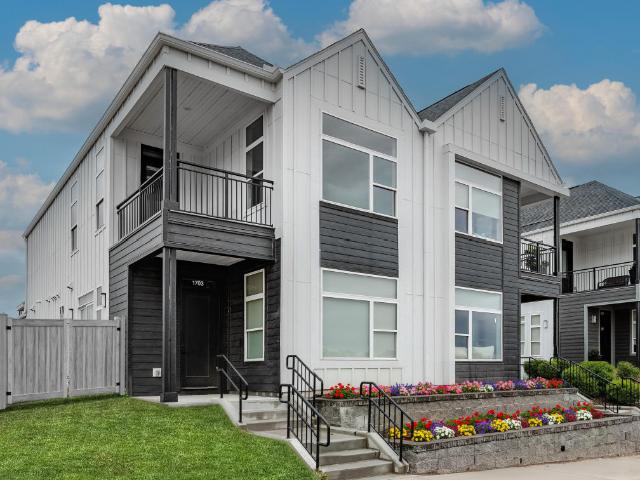 1 BR, 1 BA Apartment 1818 South 204th Street Unit 1654, Elkhorn, NE 68022