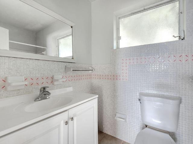 1 BR, 1 BA Apartment 1826 Sherman Street, Hollywood, FL 33020