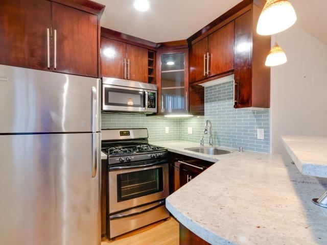 1 BR, 1 BA Apartment 1830 Upas Street Unit 05, San Diego, CA 92103