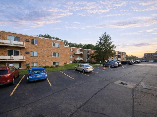 1 BR, 1 BA Apartment 1836 Sunset Ave #53 Unit 7, Cincinnati, OH 45238