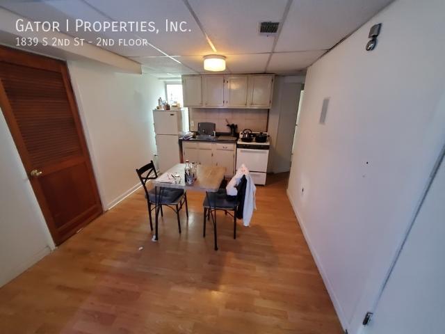 1 BR, 1 BA Apartment 1839 S 2nd St, philadelphia, PA 19148