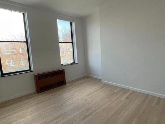 1 BR, 1 BA Apartment 187 Menahan St, Brooklyn, NY 11237