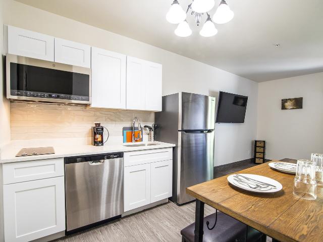 1 BR, 1 BA Apartment 1850 E. Wilcox Dr. Unit 112, Sierra Vista, AZ 85635