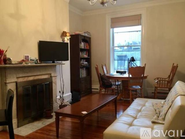 1 BR, 1 BA Apartment 185 Beacon St, Unit 4B, Boston, MA 02116