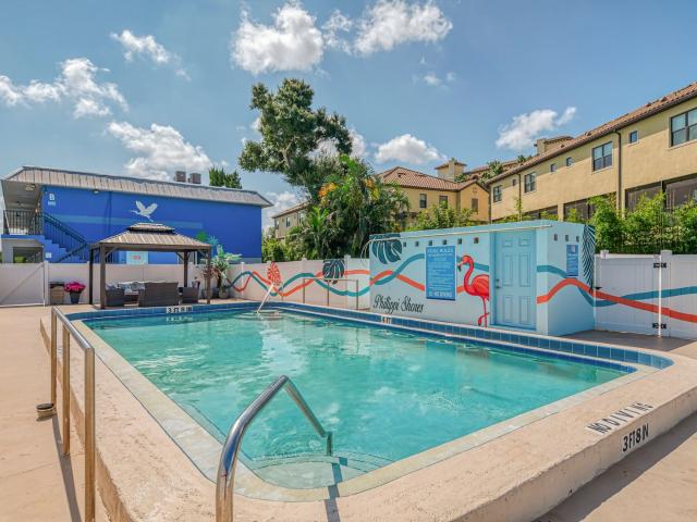 1 BR, 1 BA Apartment 1860 1872 Phillippi Shores Drive, Sarasota, FL 34231