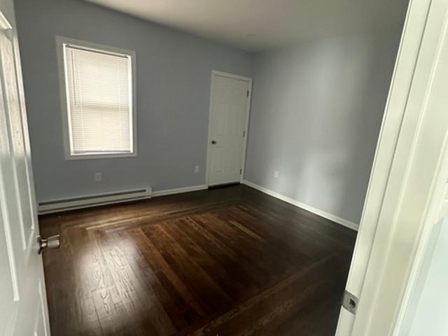 1 BR, 1 BA Apartment 186 Providence Street, Putnam, CT 06260