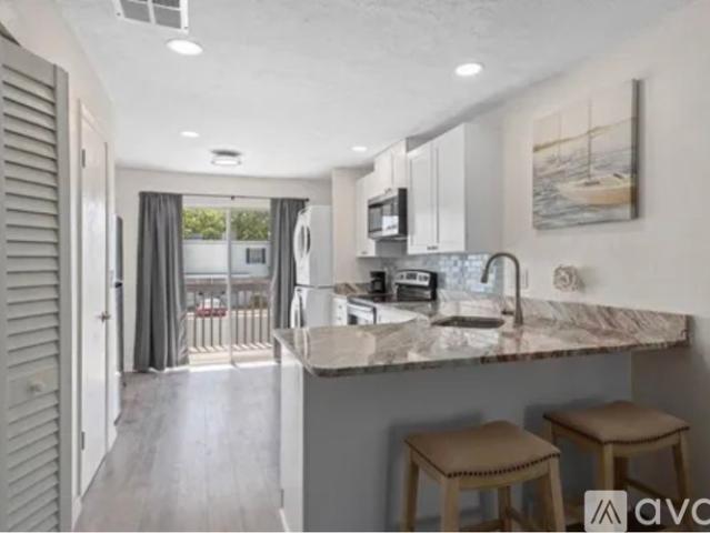 1 BR, 1 BA Apartment 1880 Caralee Boulevard, Unit 4, Orlando, FL 32822